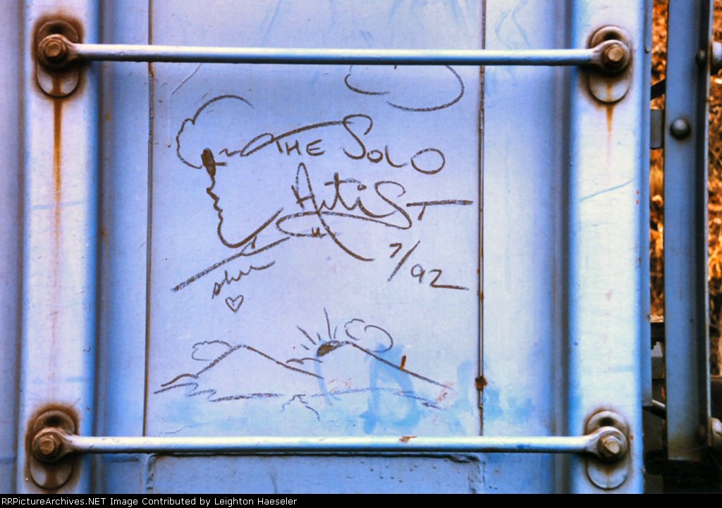 CRLE 6302 with Graffiti